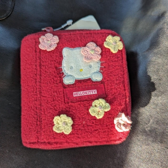 Hello Kitty | Accessories | Hello Kitty 203 Red Wallet Felt | Poshmark